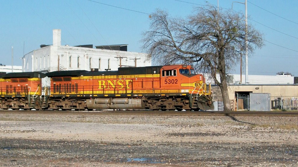 BNSF 5302